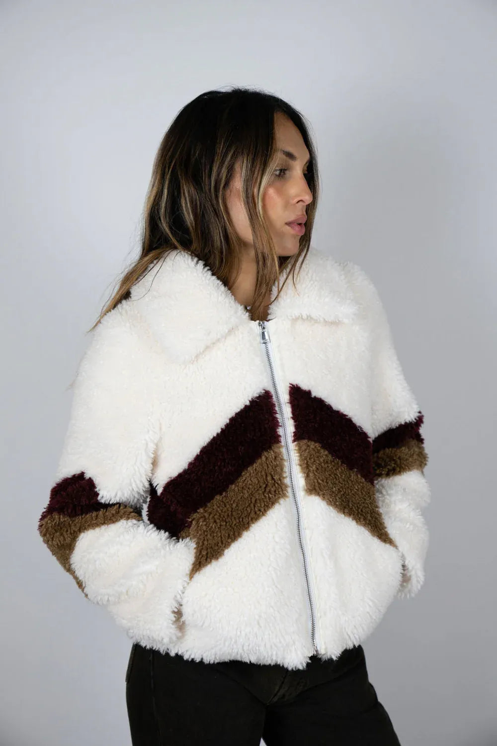 ANGEL WINGS Fall Line Shearling Star Crop – Alberta Boot
