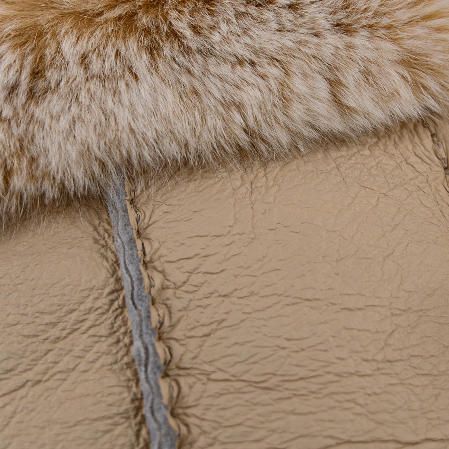 MORRIS KAYE & SONS Shearling/Rabbit Gloves – Cody & Sioux