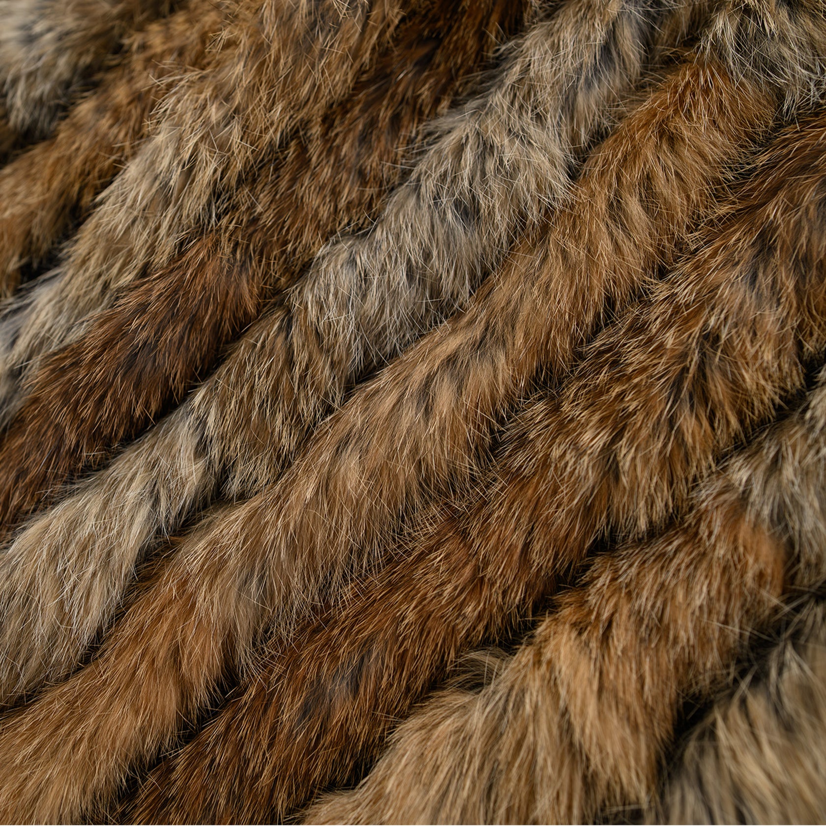 MORRIS KAYE & SONS Knit Rabbit Poncho – Cody & Sioux